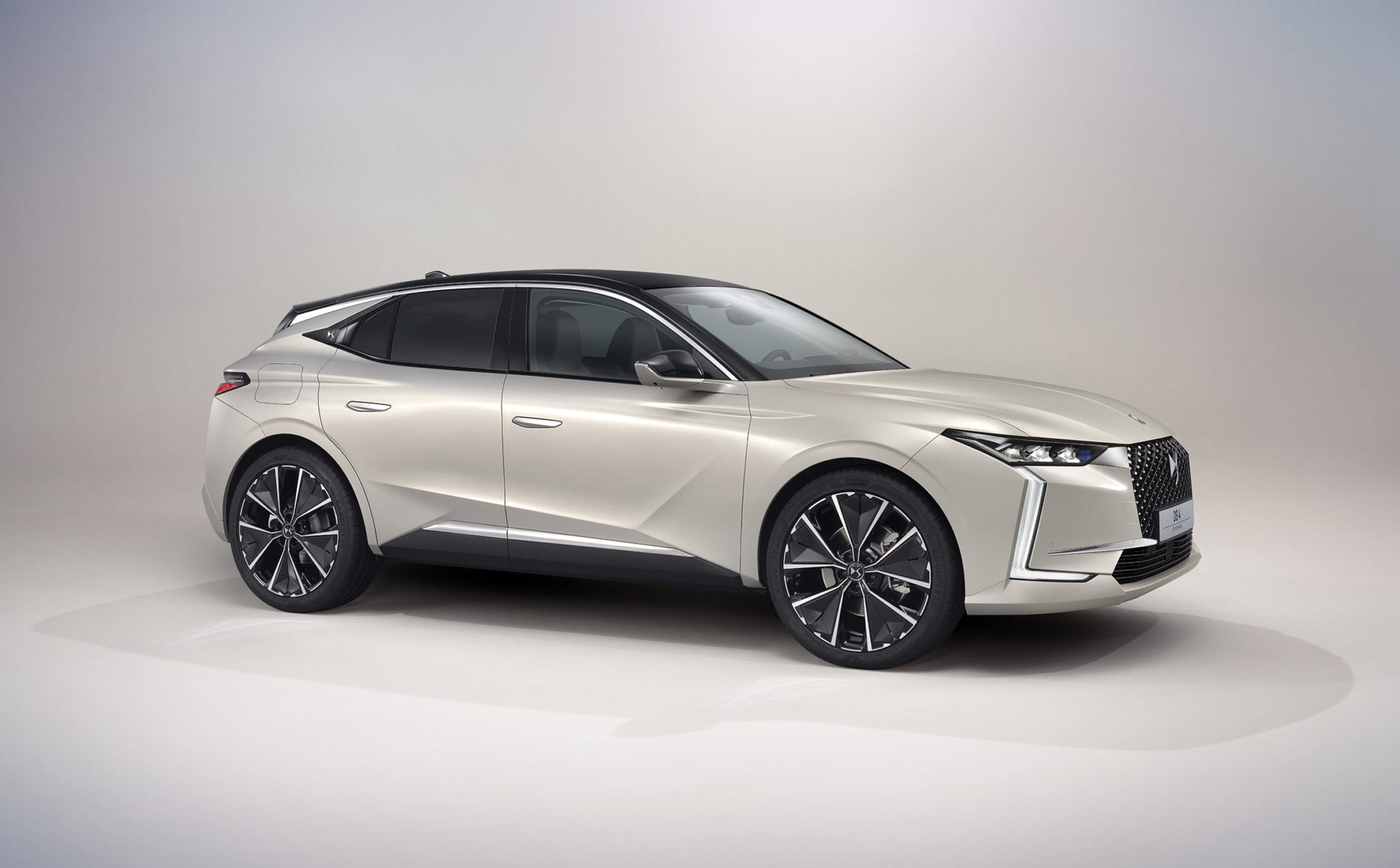 DS 4: Preis, Motoren, Ausstattungen und Alternativen | carwow.de