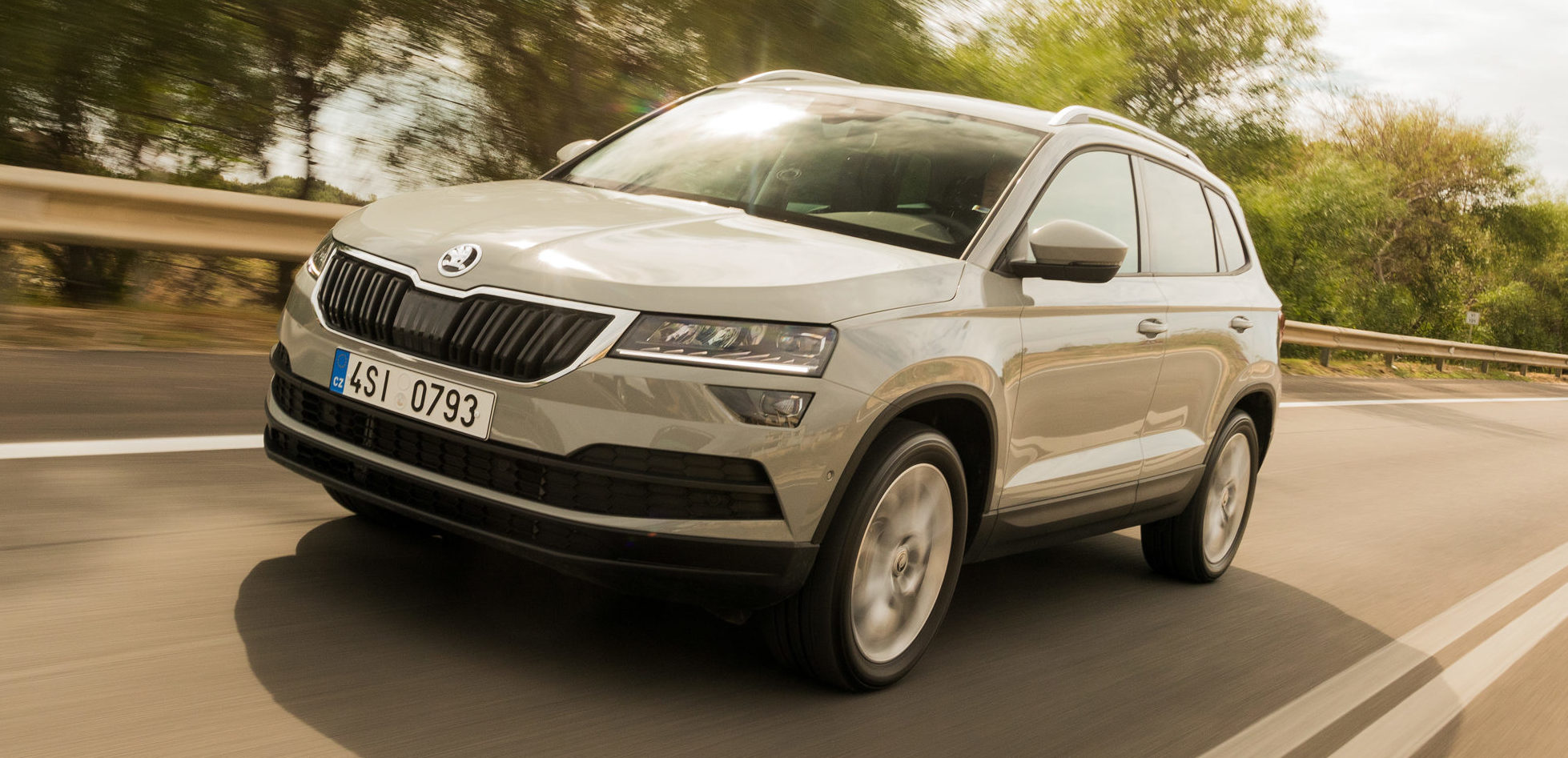 Skoda Karoq: Preis, Motoren, Ausstattungen und Alternativen | carwow.de