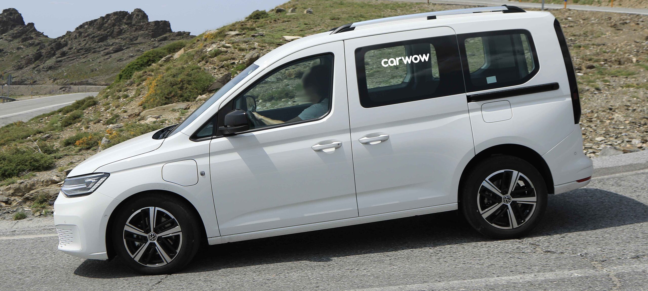 VW Caddy eHybrid bei Testfahrten: Preise und Verkaufsstart | Carwow