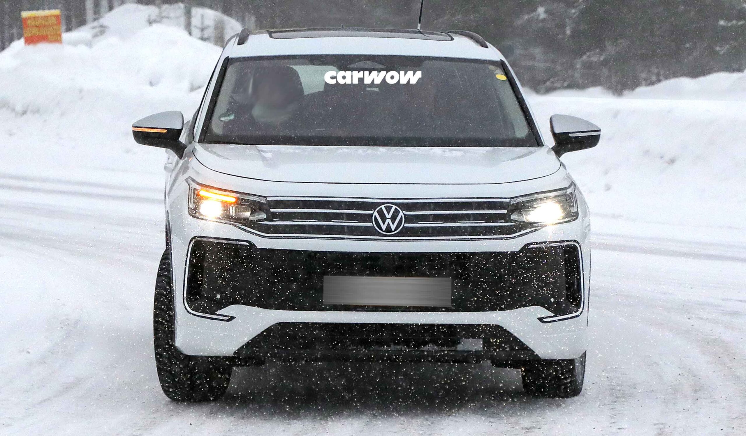 VW Tayron - Tiguan Allspace-Ersatz auf Testfahrt gesichtet | carwow.de